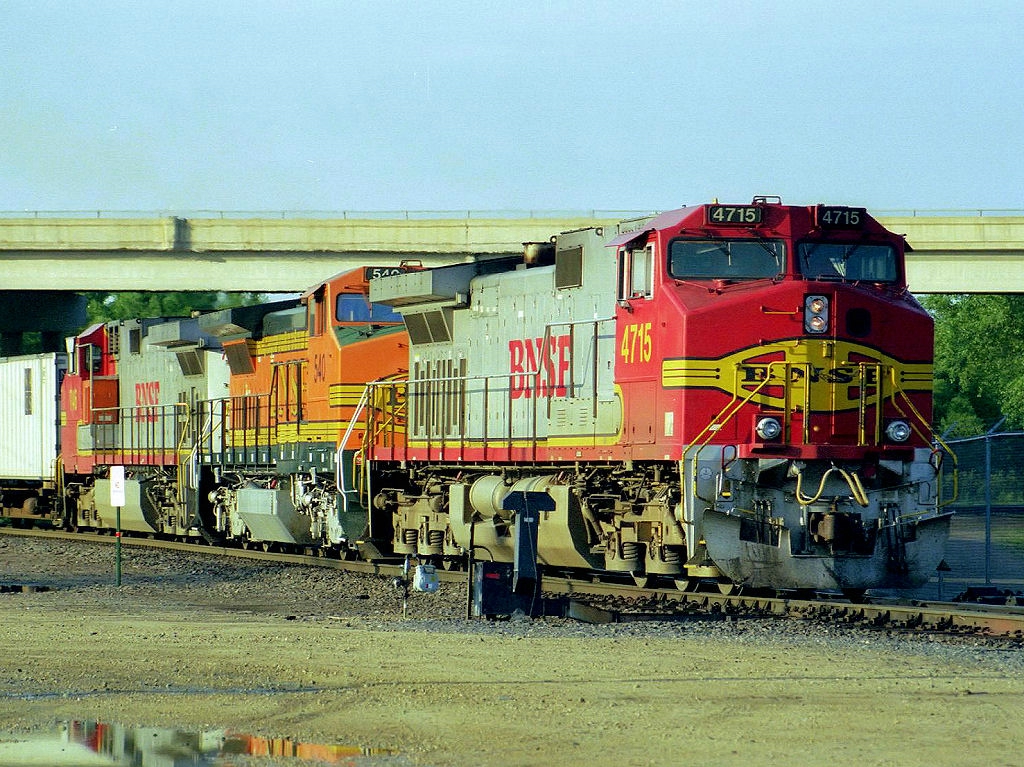 BNSF 4715